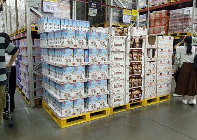 Pallet Skirts - Point of Purchase Display, Corrugated Cardboard Display ...
