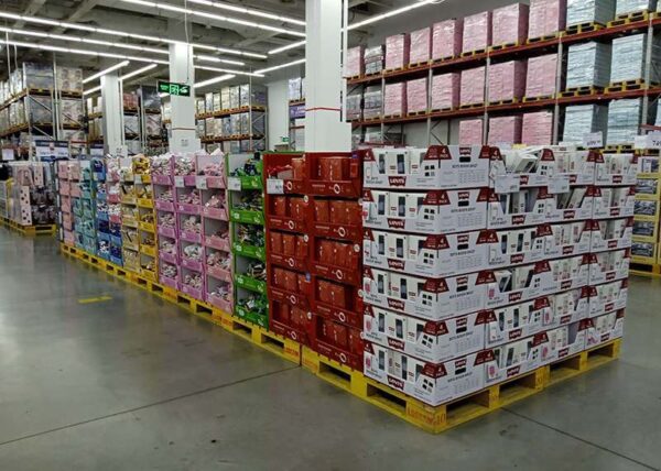 Pallet Skirts - Point of Purchase Display, Corrugated Cardboard Display ...